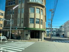 【Little Tree Cafe】めくるめく幻想の世界にいざなわれるカフェ 神戸市中央区